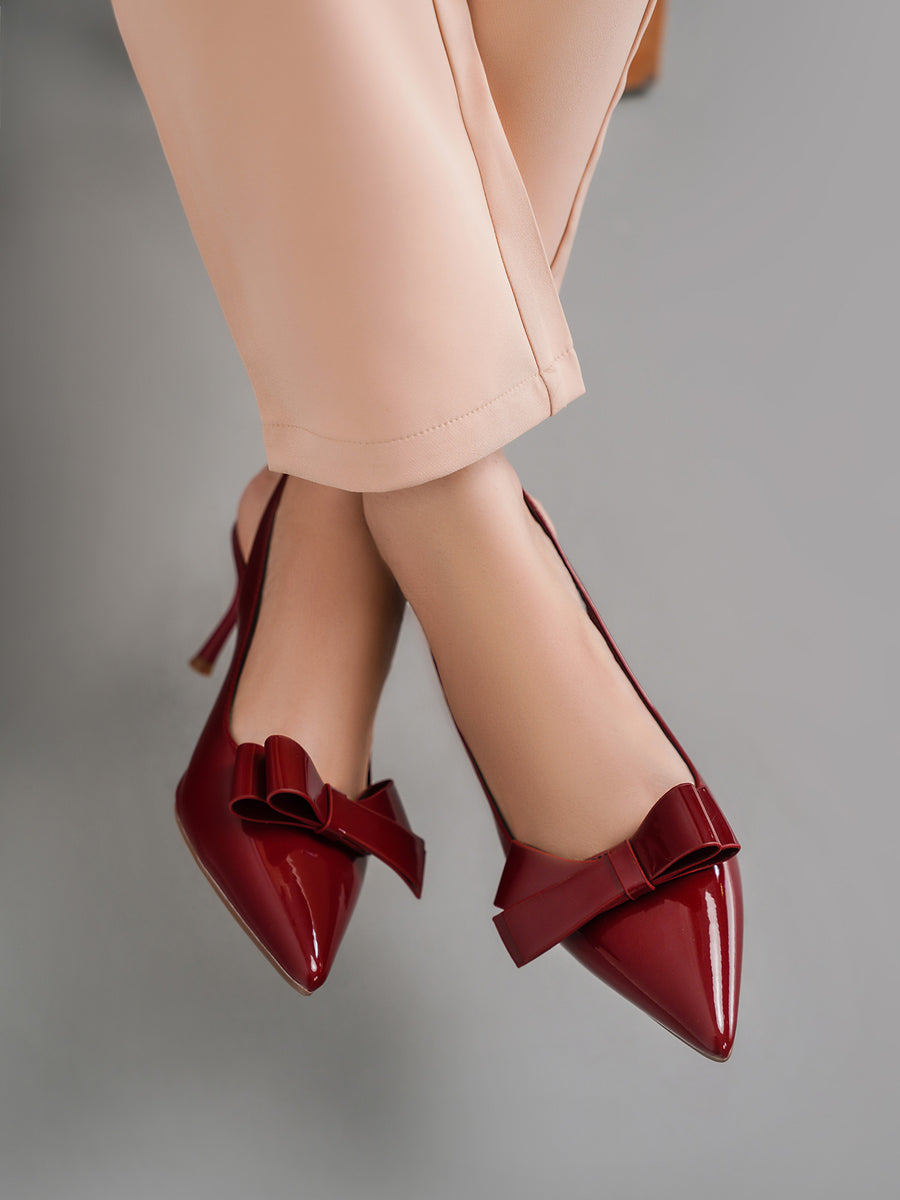 Women "ARIANE" Decorated Pointy Courts--L40305 – Unze London